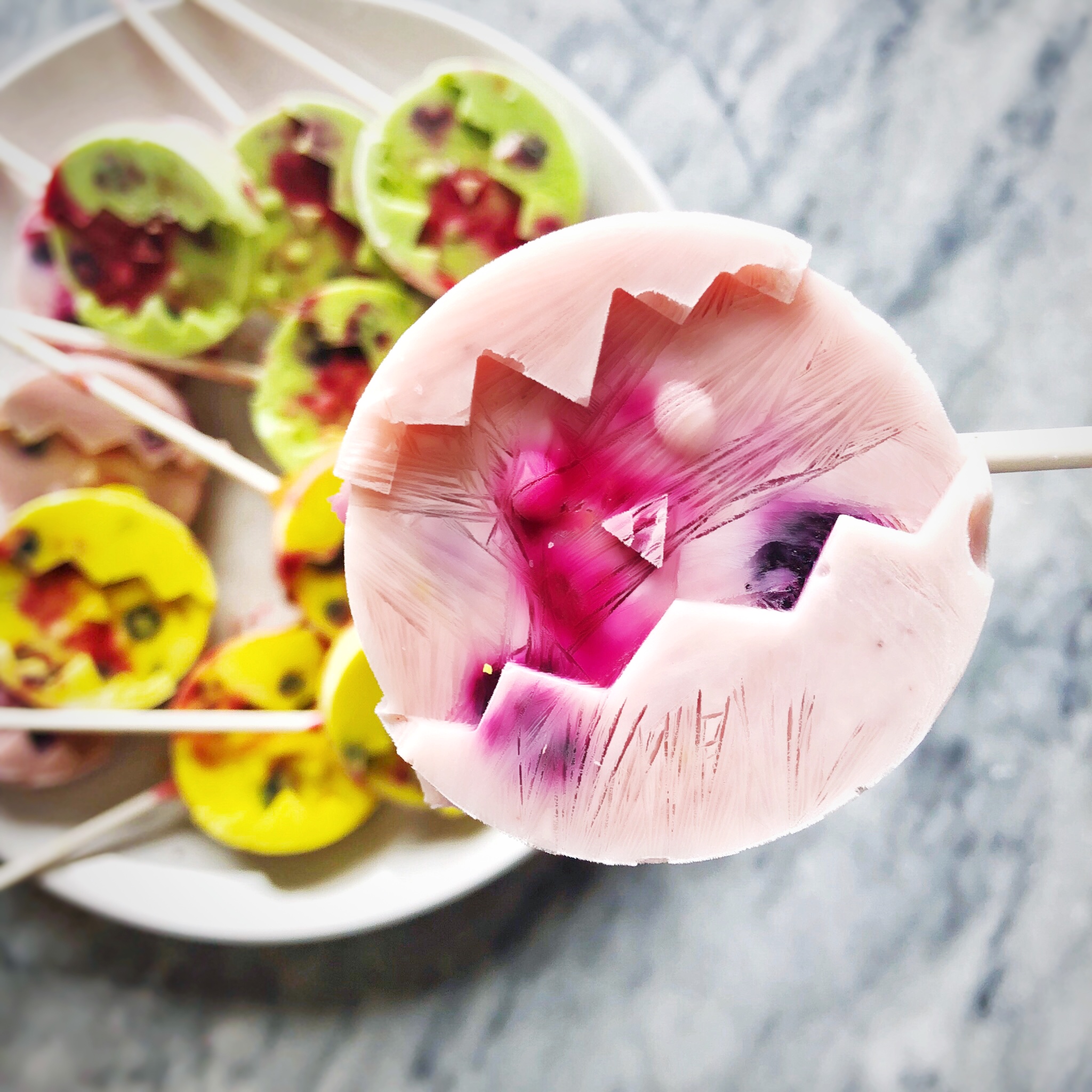 Easter Egg Yogurt Breakfast Pops | Showit Blog